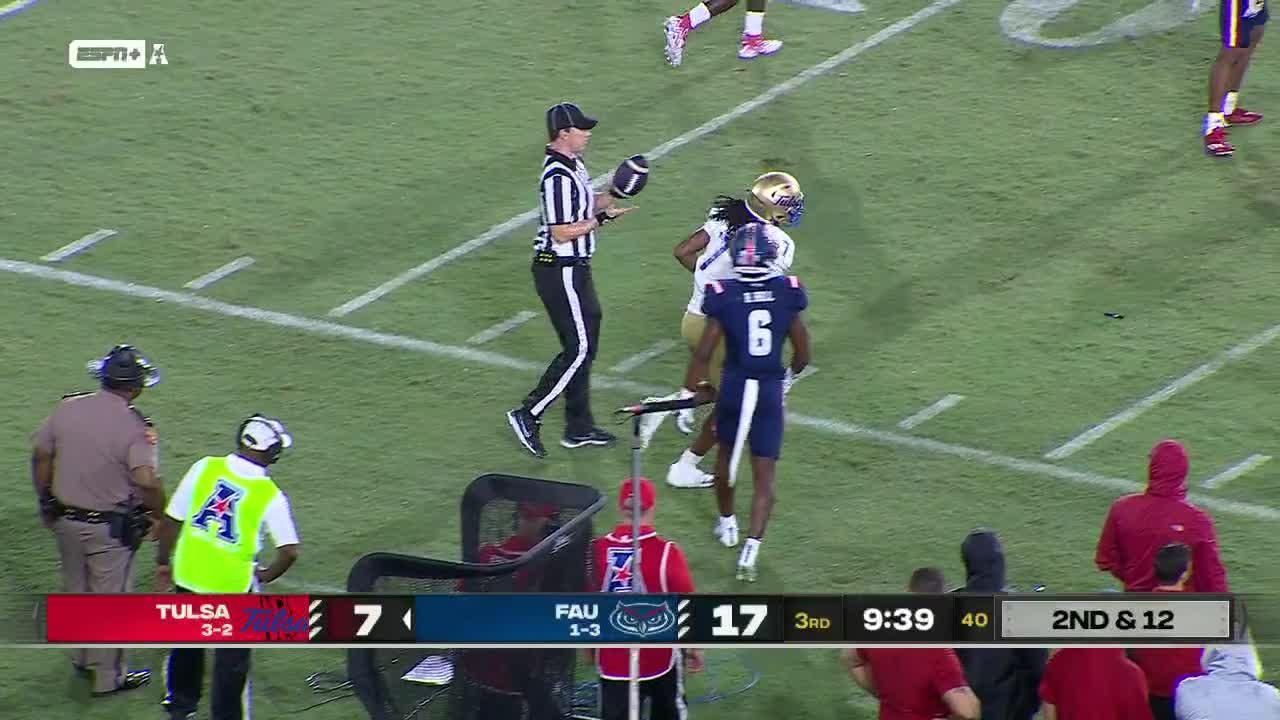 Cardell Williams breaks off 19-yard run - ESPN Video