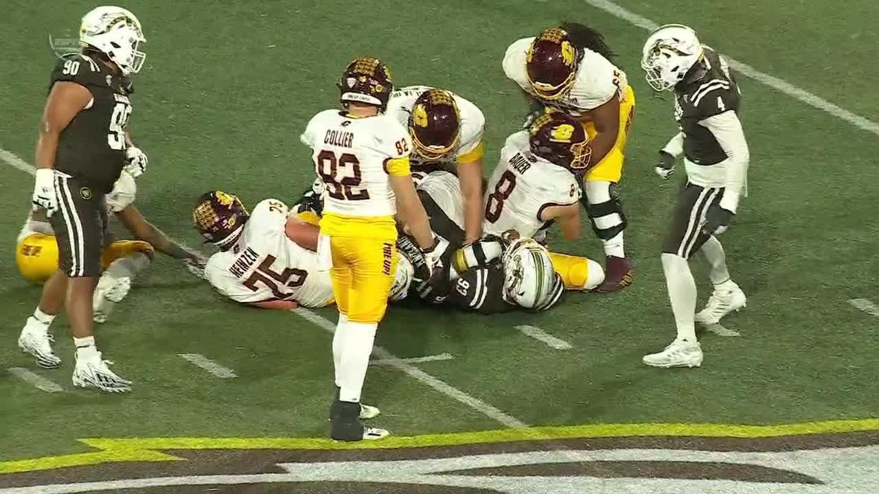 Corey Walker makes timely sack vs. Central Michigan - ESPN Video