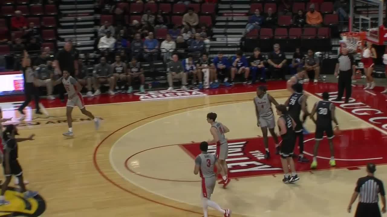 Luke Kasbuke nails the 3-pointer vs. Eastern Illinois Panthers - ESPN Video