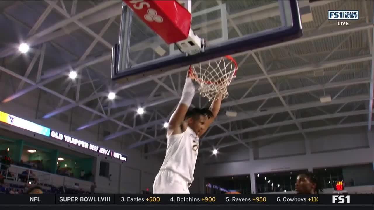 Josiah Harris elevates for slam vs. SMU Mustangs - ESPN Video