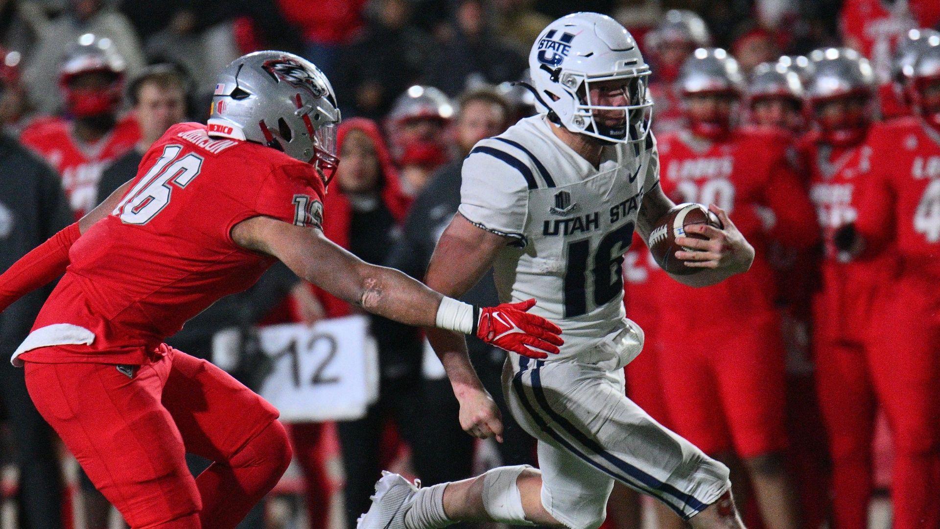 Levi Williams scrambles in for thrilling game-winning TD in 2OT - ESPN Video