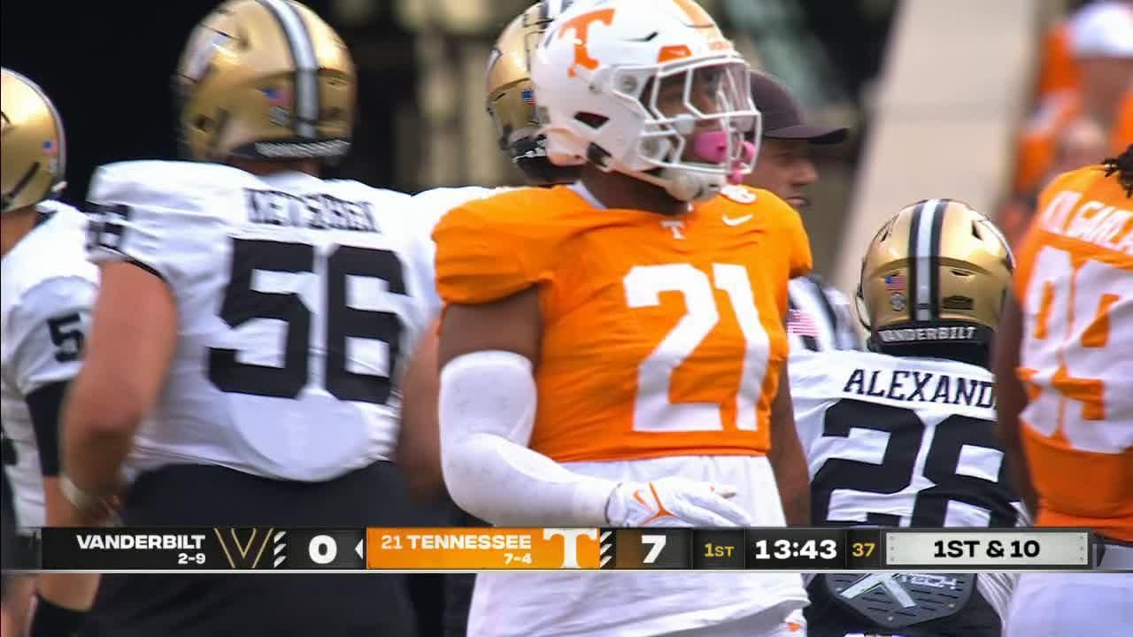 Sedrick Alexander goes 17-yard on impressive rush - ESPN Video