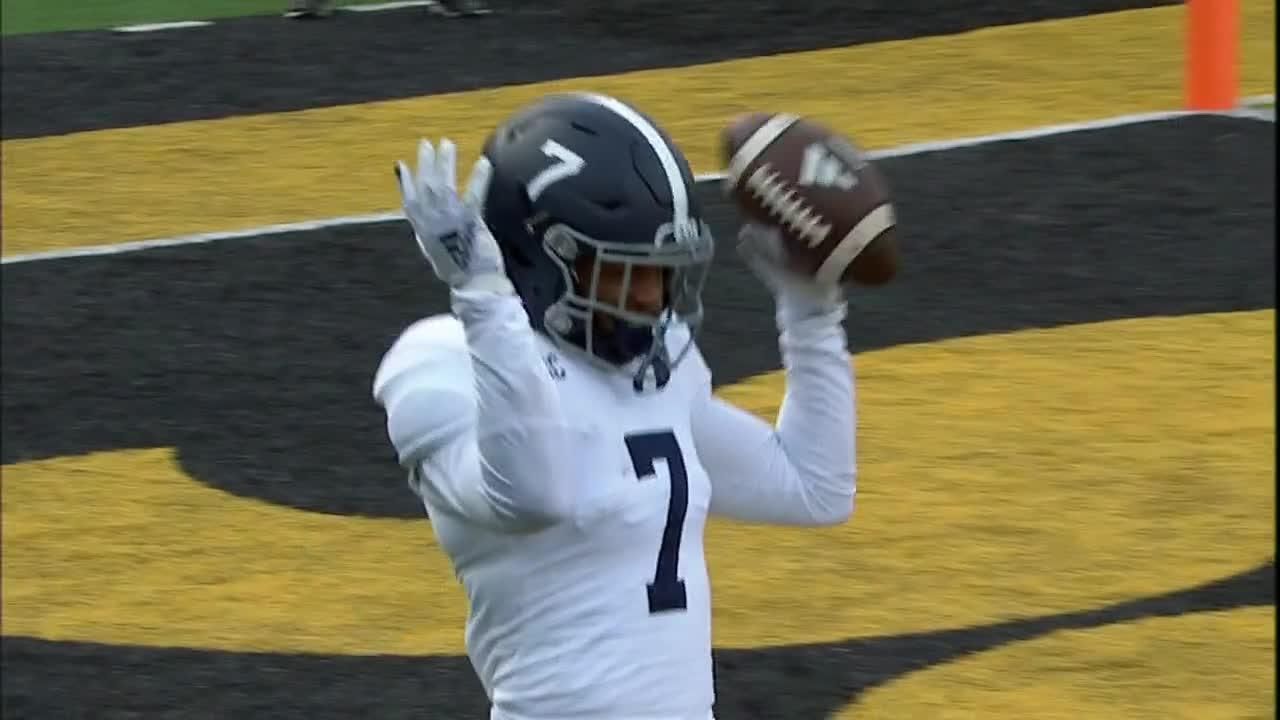 JC French connects for 25-yard TD pass - ESPN Video