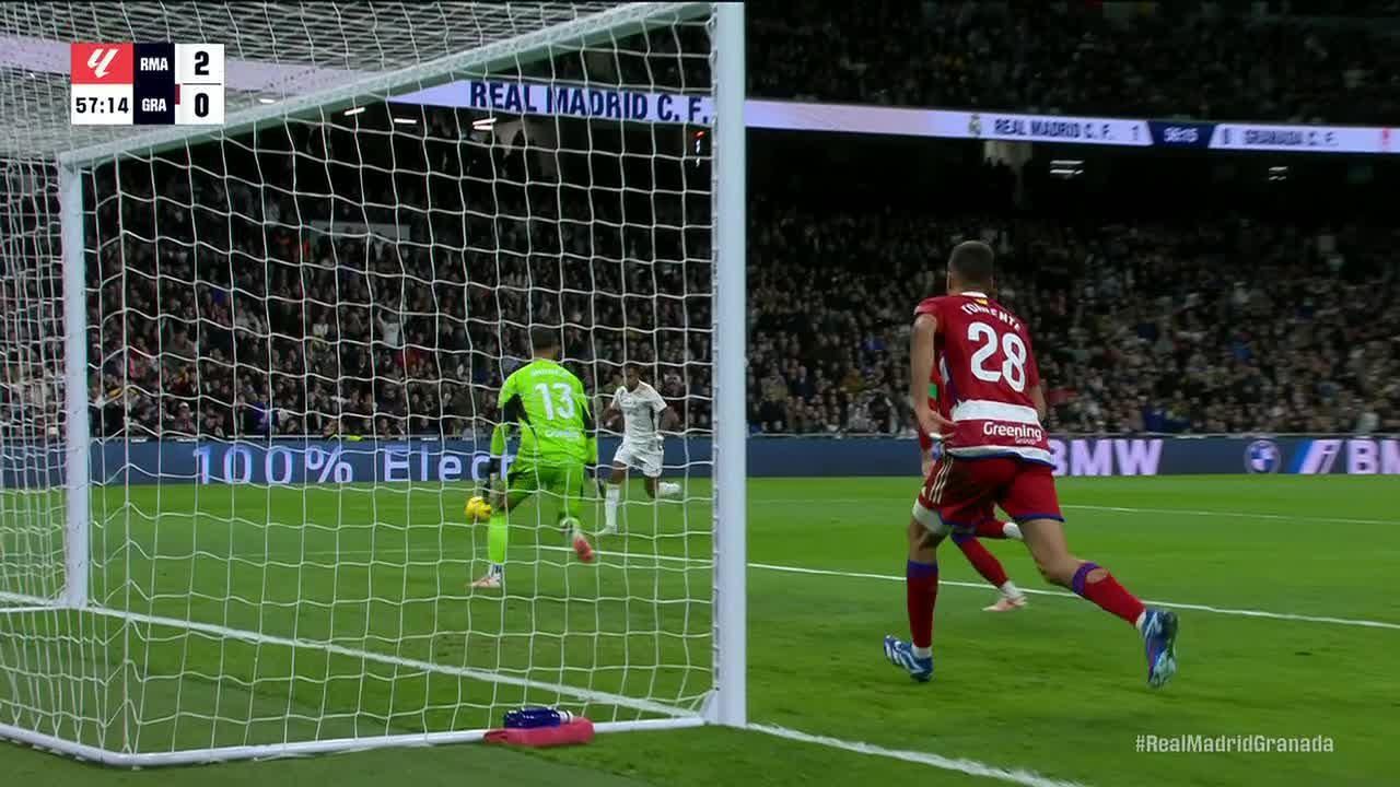 Rodrygo powers home the rebound goal to double Real Madrid's lead ...