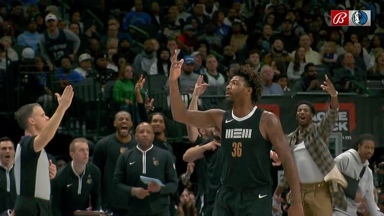 Marcus Smart notices his dislocated finger while celebrating 3-pointer ...