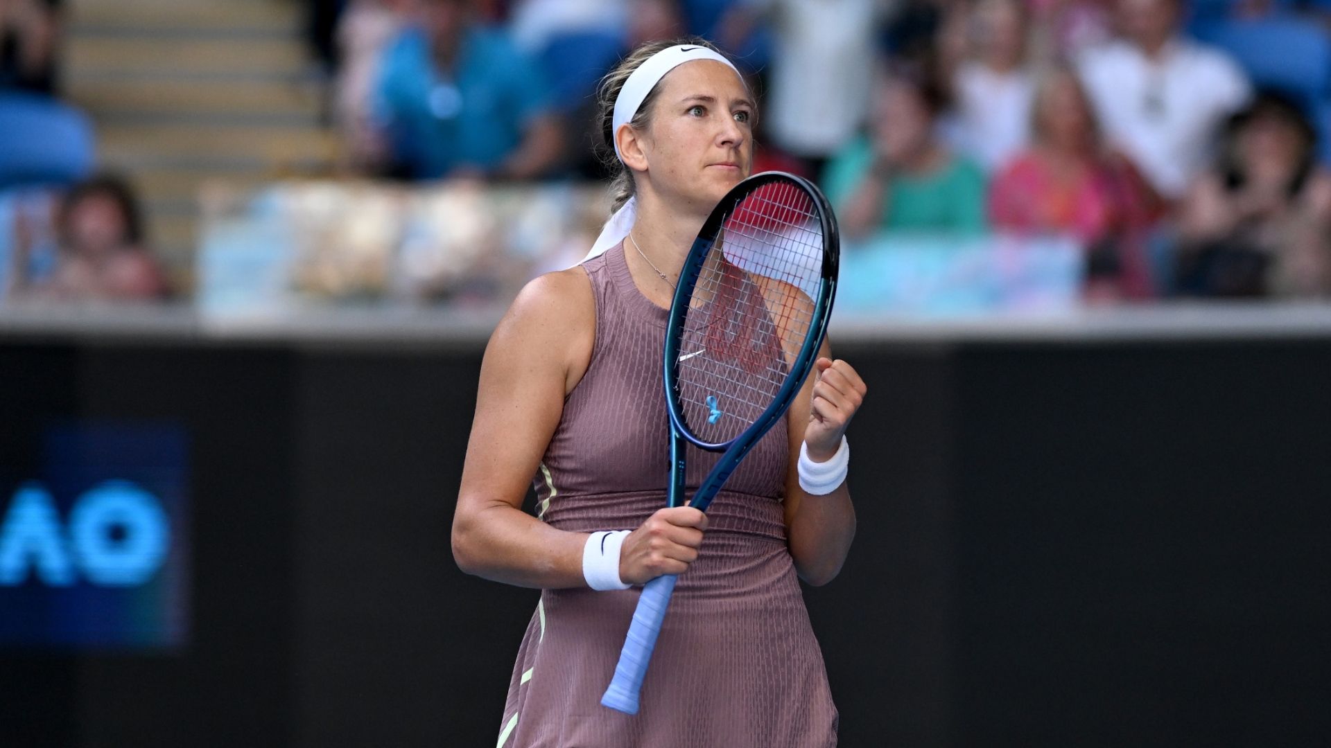 Victoria Azarenka fights off Jelena Ostapenko in straight sets - ESPN Video