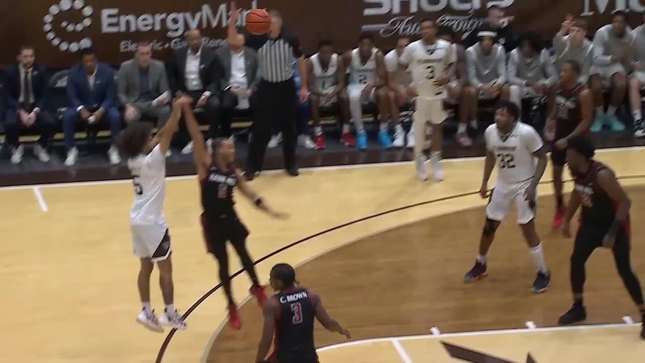 Daryl Banks III shows off the range on 3-pointer - ESPN Video