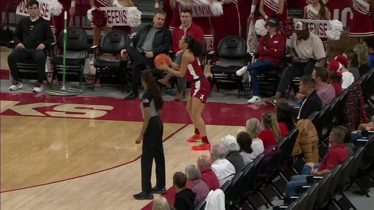 Aaliyah Nye nails it from behind the arc - ESPN Video