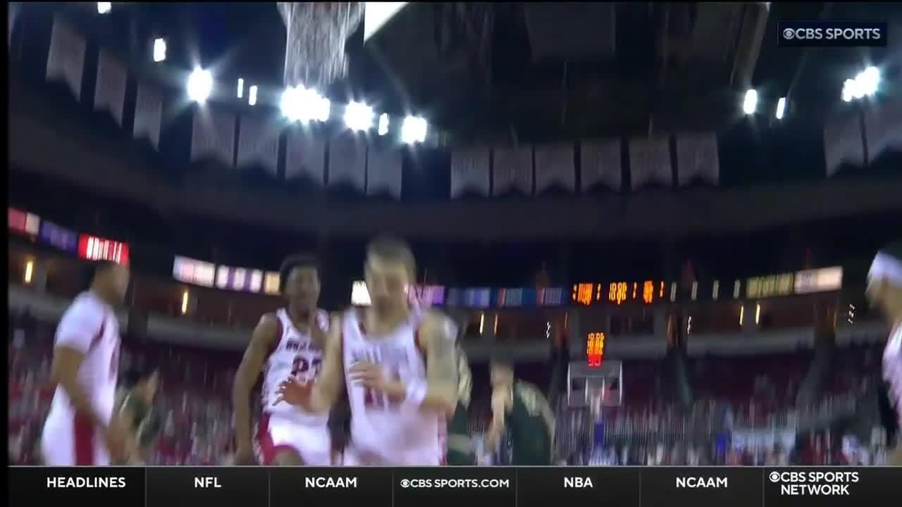 Josiah Strong makes a sweet pass - ESPN Video