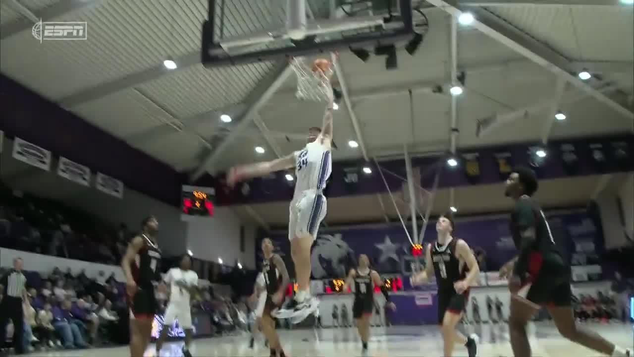 Dallas Howell rocks the rim with dunk - ESPN Video