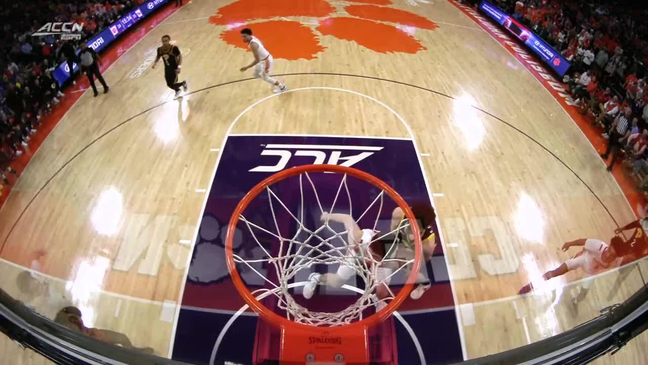 Zach Austin rocks the rim with flush - ESPN Video