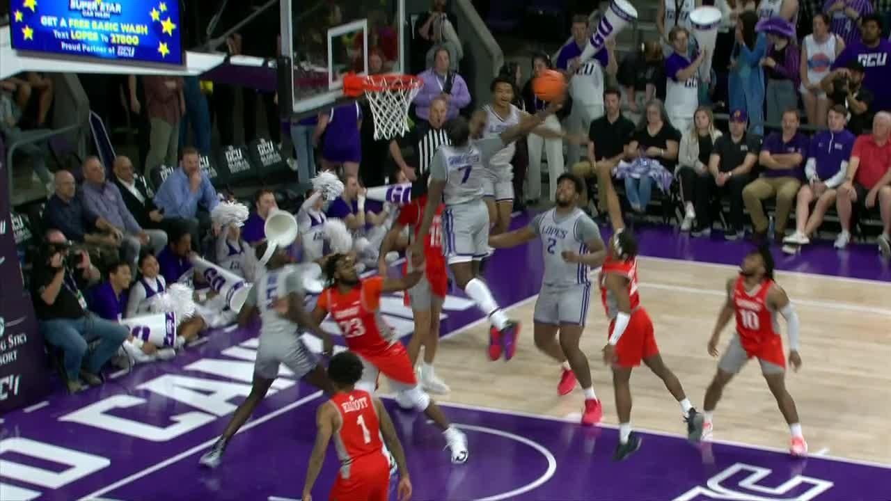 Tyon Grant-Foster puts announcer, GCU bench in a frenzy with huge dunk ...