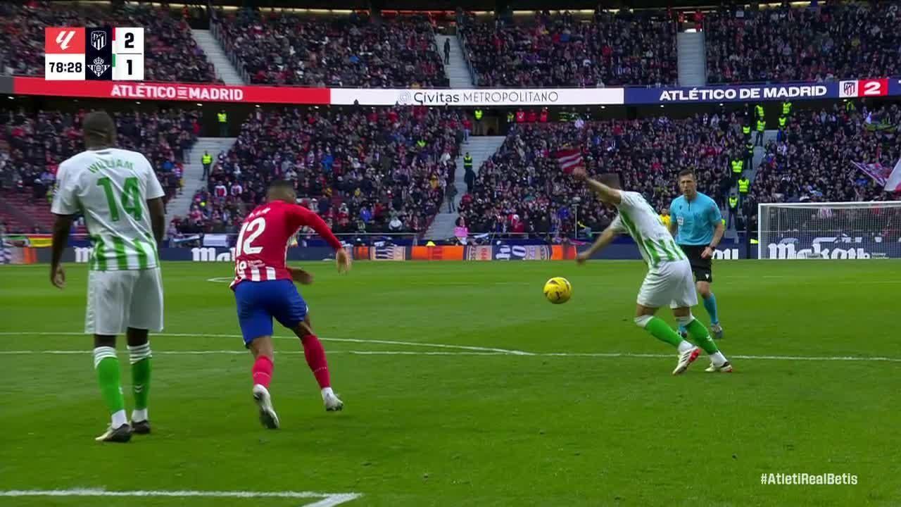 Jan Oblak makes a great save - ESPN Video