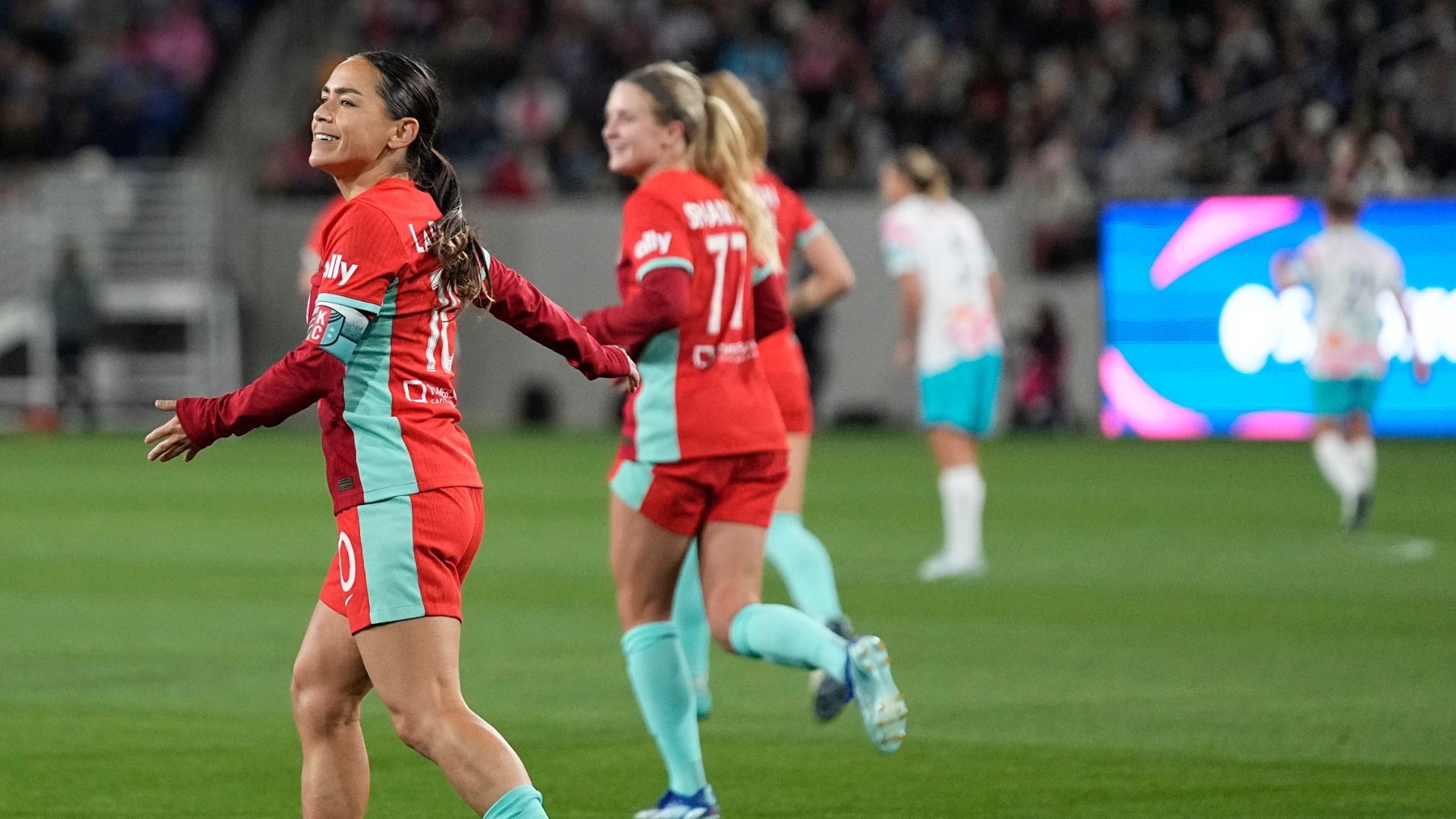 Lo'eau LaBonta's PK the difference in Kansas City's win - ESPN Video