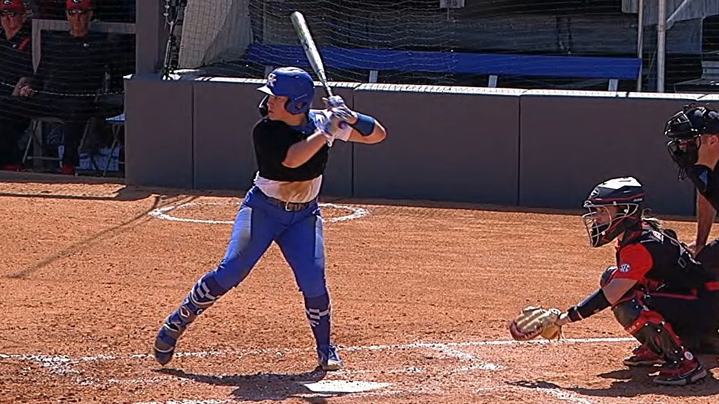 Kentucky's Taylor Ebbs hits a 2-run HR - ESPN Video