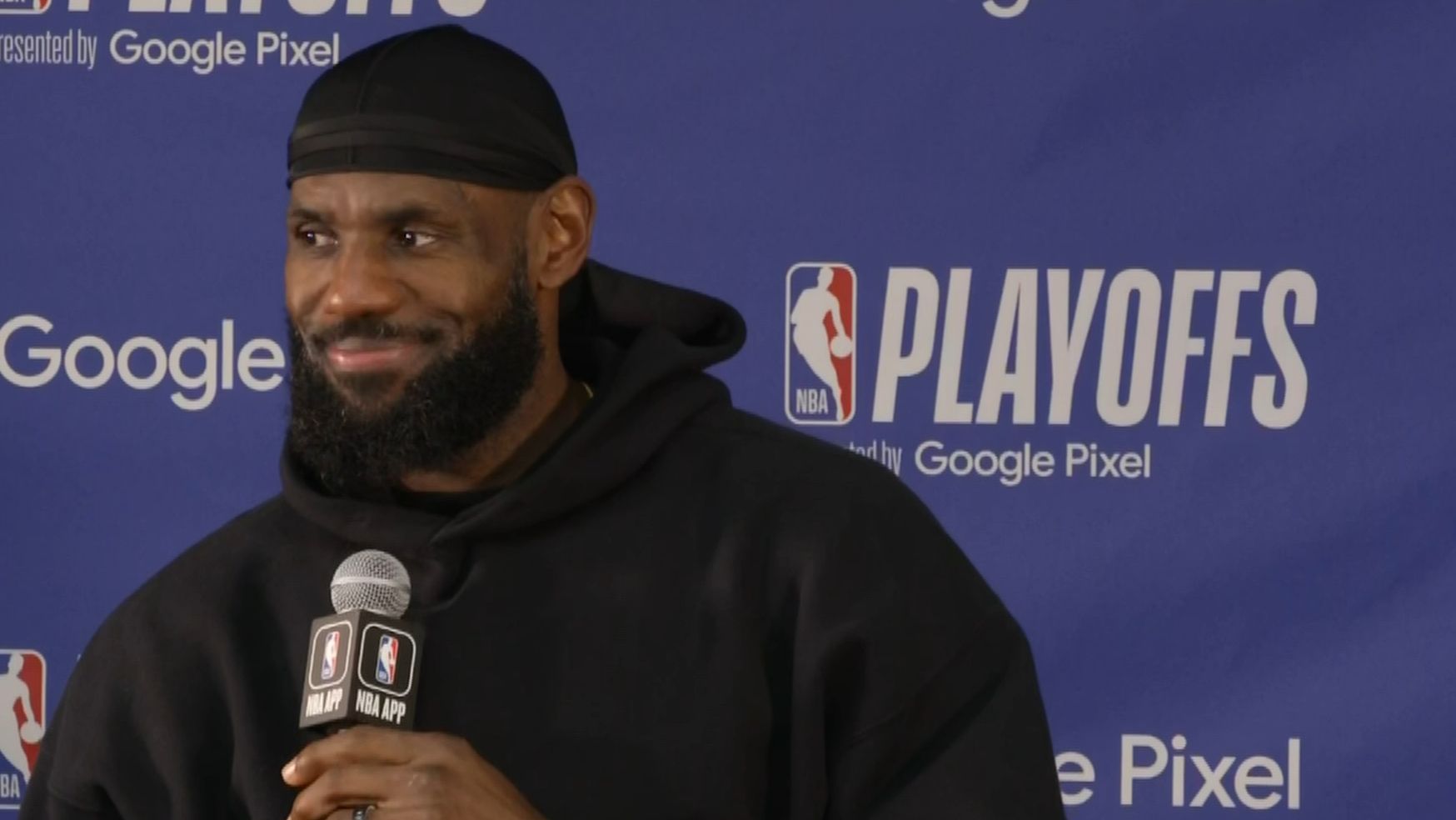 'I'm not going to answer that': LeBron dodges question on Lakers future ...