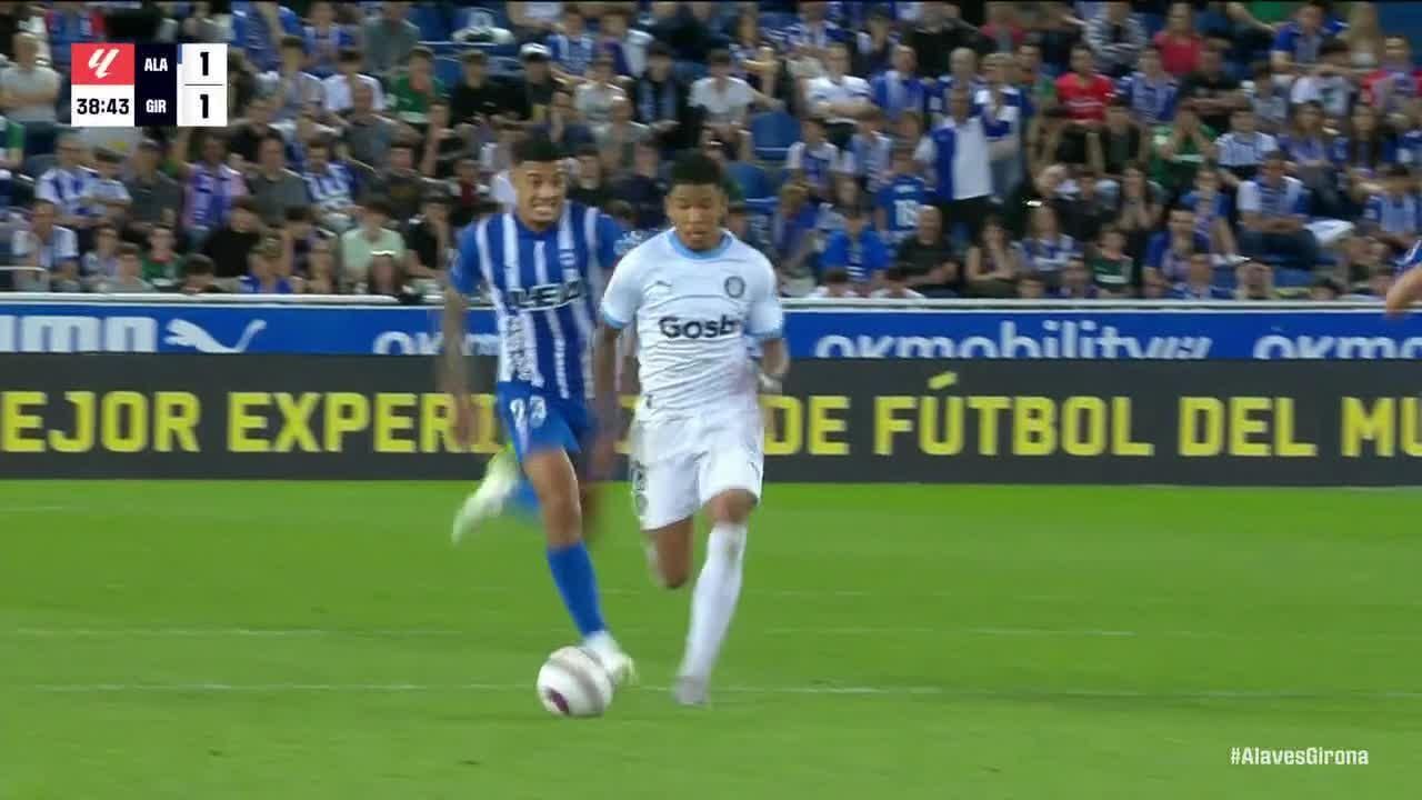 Jesús Owono makes a great save - ESPN Video
