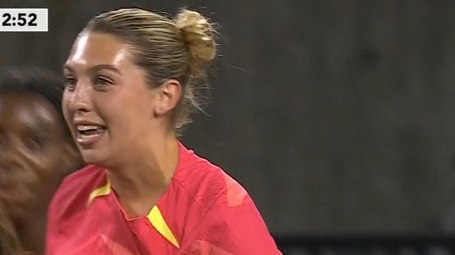 Morgan Weaver prods Thorns ahead vs. Pride - ESPN Video