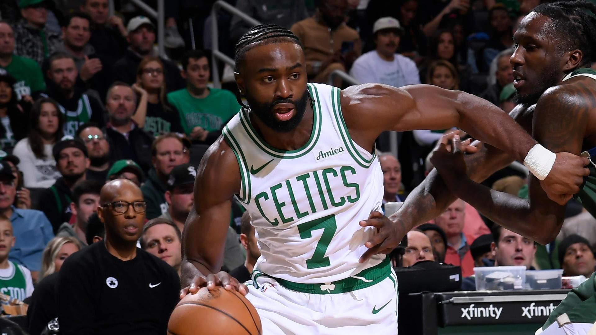 Jaylen Brown scores 30 points, Payton Pritchard makes 8 3s as Celtics beat Bucks 119-108 - ESPN