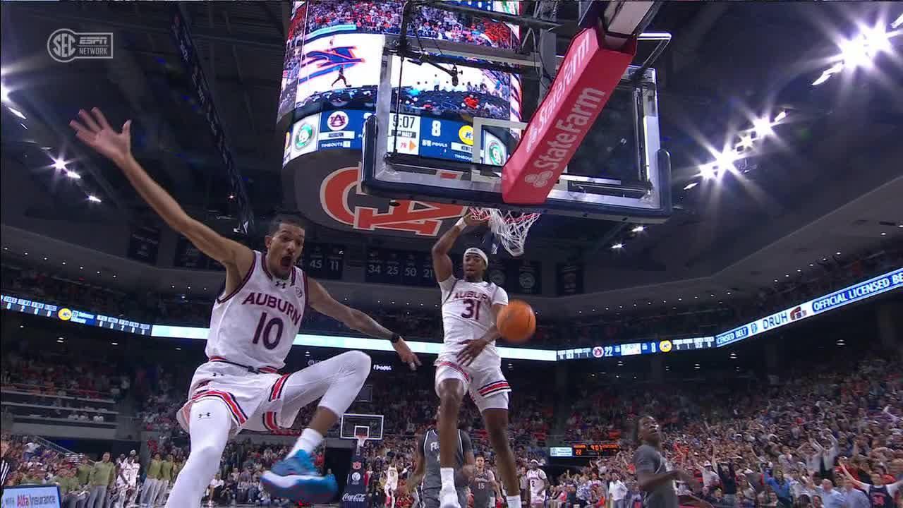 Chaney Johnson throws down the hammer - ESPN Video