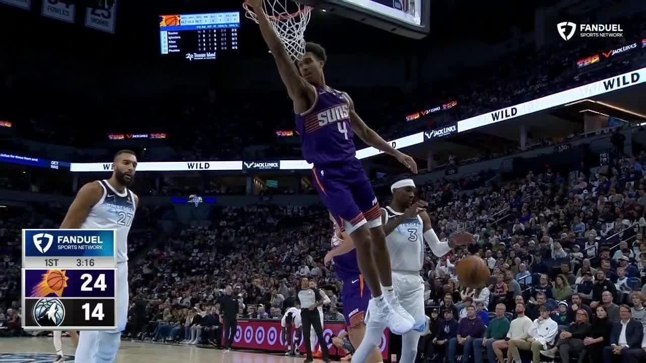 Devin Booker finds Oso Ighodaro for the jam - ESPN Video