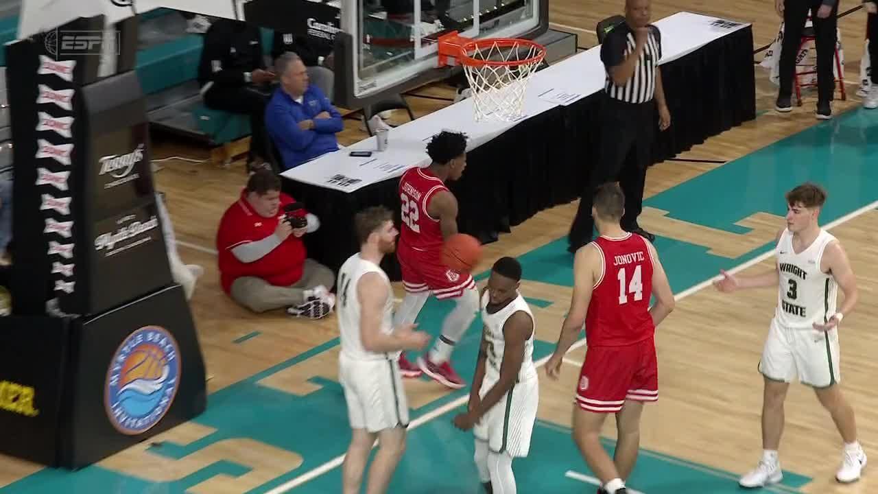 Jaquan Johnson gets the and-1 to fall - ESPN Video