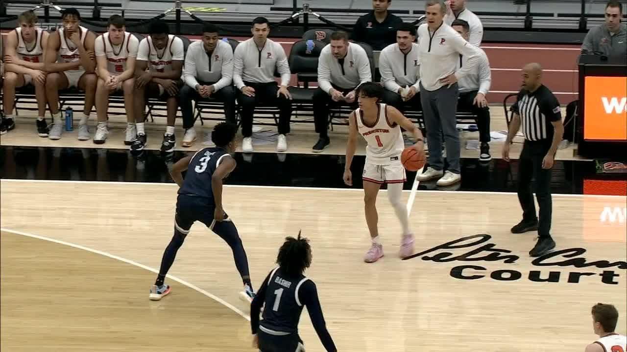 From downtown, Xaivian Lee hits the deep 3-pointer - ESPN Video
