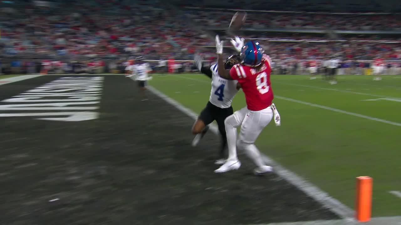 Jaxson Dart places perfect TD pass to Dae'Quan Wright for Ole Miss ...