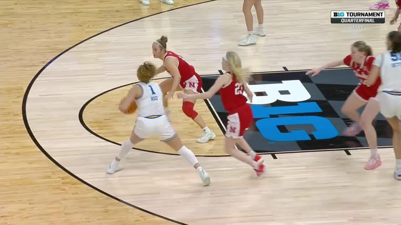 Timea Gardiner nails it from behind the arc - ESPN Video