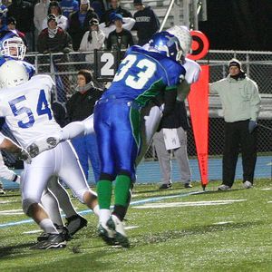 Derrion Thomas, son of Kansas City Chiefs great Derrick Thomas, pays ...