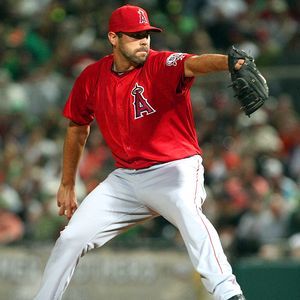 Matthew Berry lists best fantasy baseball team names, sleeper closers ...