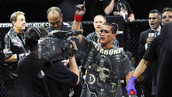 Eye injury keeps Soto's future cloudy - ESPN - Mixed Martial Arts Blog ...