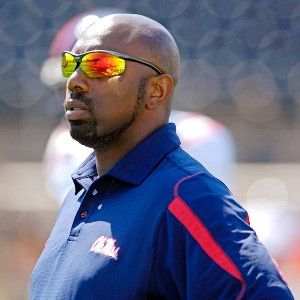 Pioneering African-American football coach Ron Dickerson sees progress ...