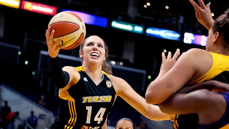 Shock trade Kayla Pedersen to Sun - ESPN