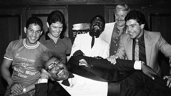 Dr. Jerry Buss made his mark not only in basketball, but also in boxing ...