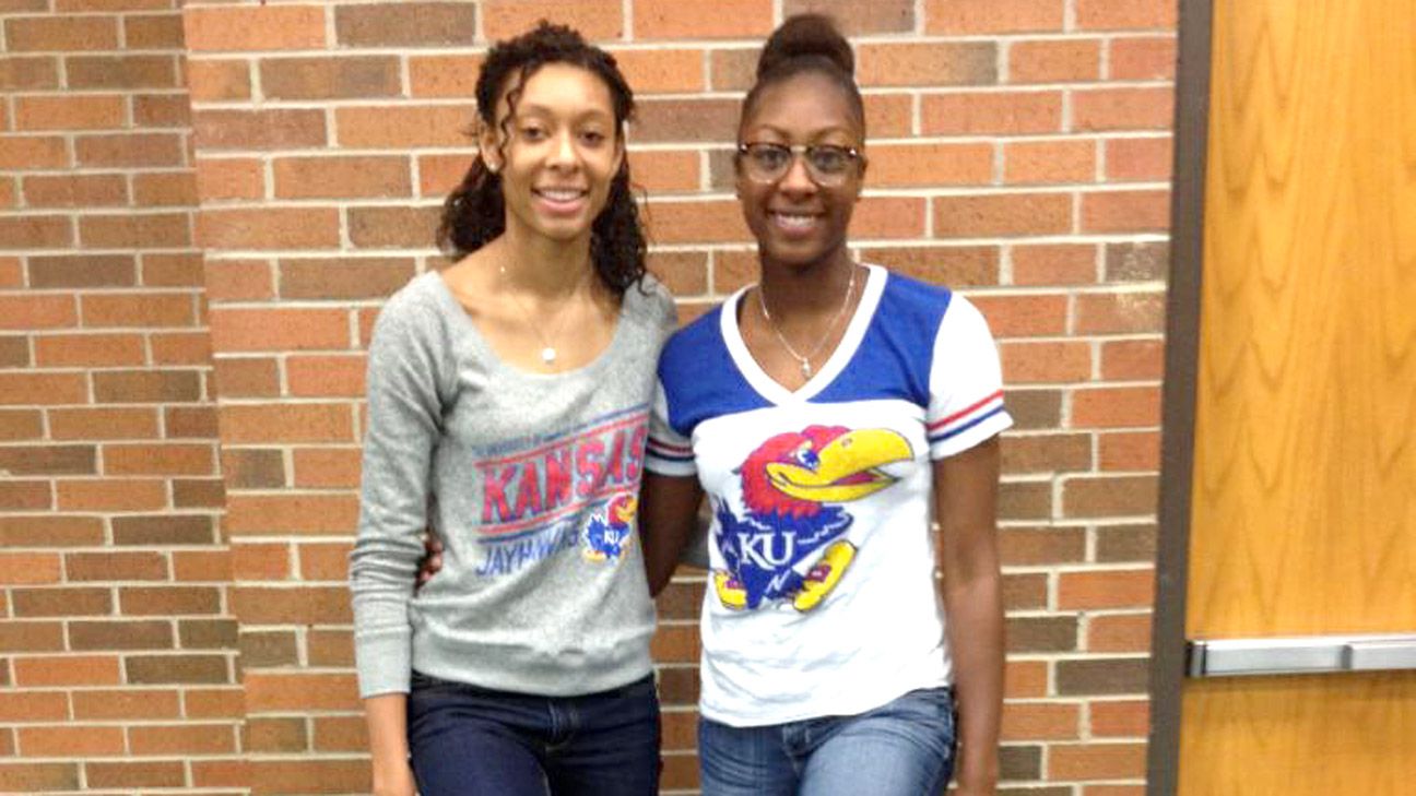 Kansas Basketball Star Chayla Cheadle Cheers Twin Sister On From Afar ...
