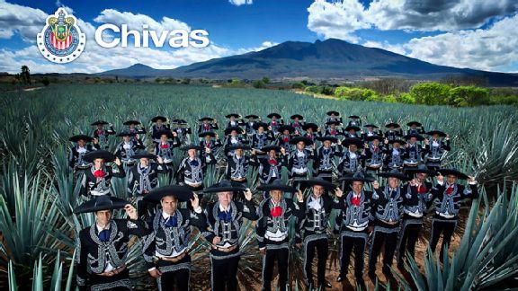 Chivas take brilliant team photo - ESPN