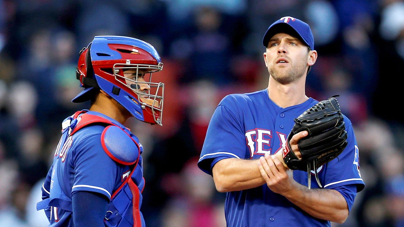 Reliever Neal Cotts, Milwaukee Brewers agree to $3 million contract - ESPN