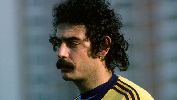 Selecao legend Rivelino fears for Brazil's future - ESPN