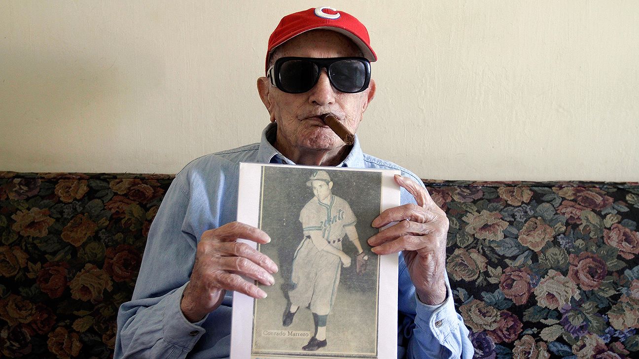 Conrado Marrero, oldest living ex-MLB player, dies at 102 - ESPN