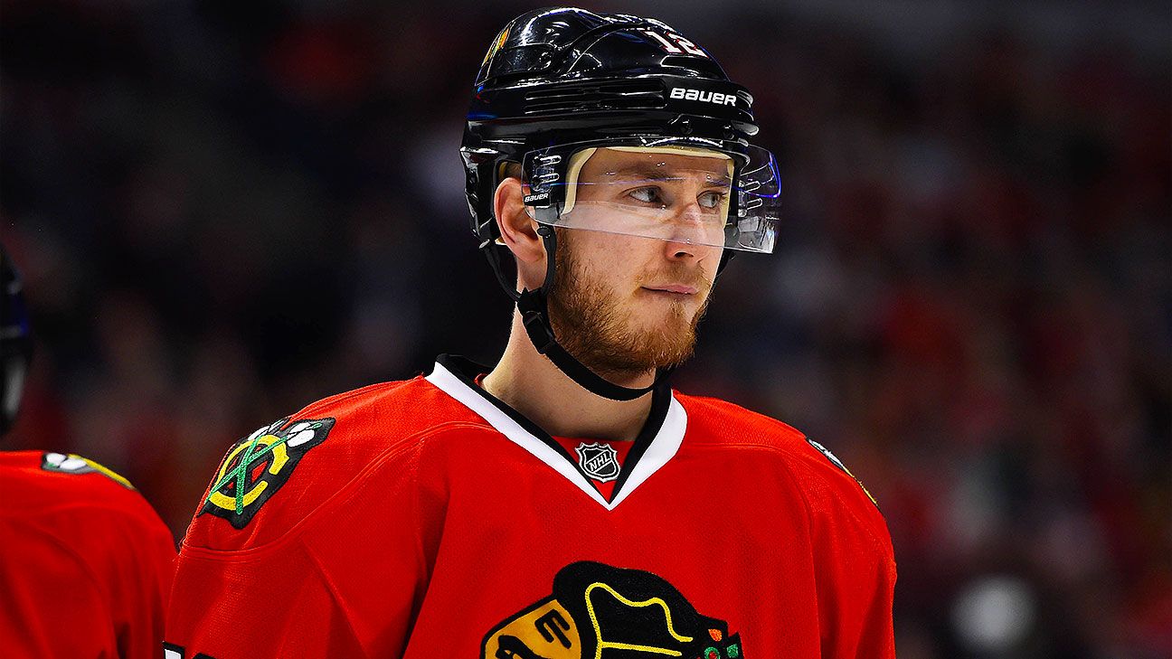 Peter Regin plans to be team player for Blackhawks if benched - ESPN ...