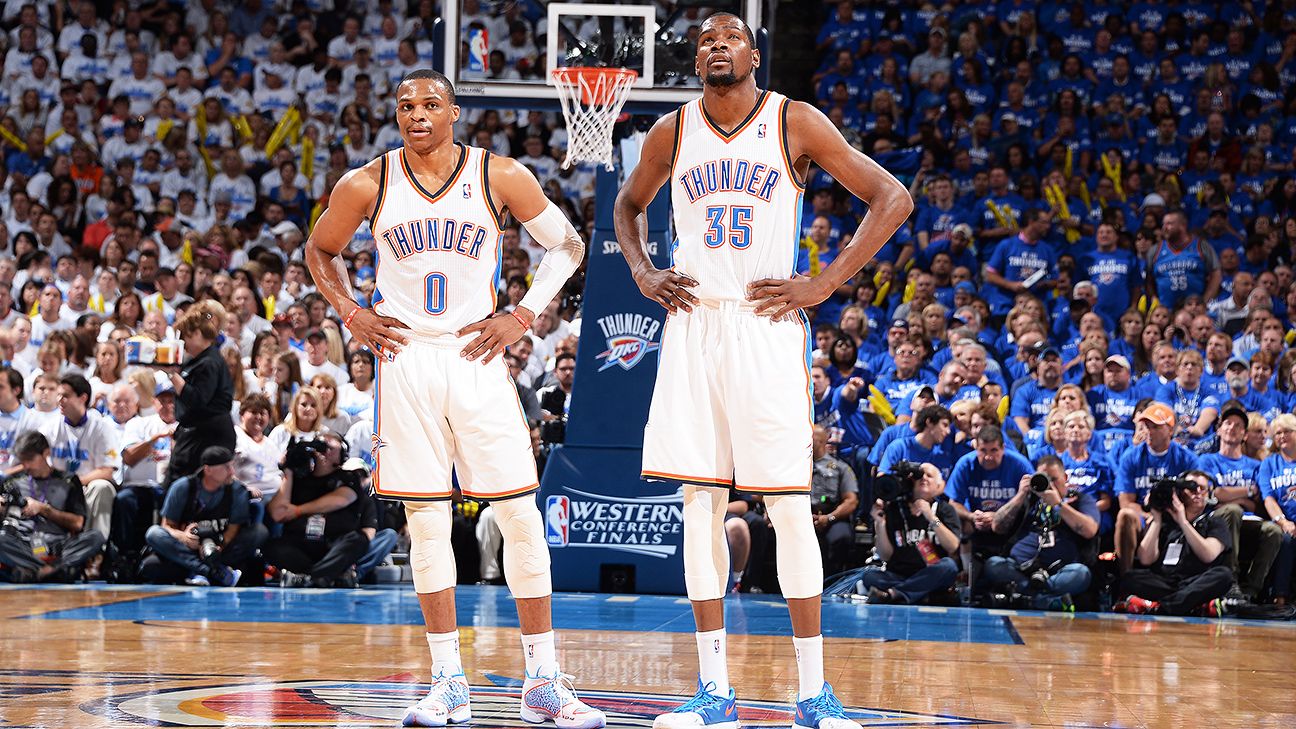 Kevin Durant of Oklahoma City Thunder returns from fractured foot vs ...