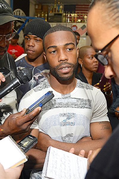 Russell Jr. y Pedraza creen que saldrán ganadores en sus defensas - ESPN