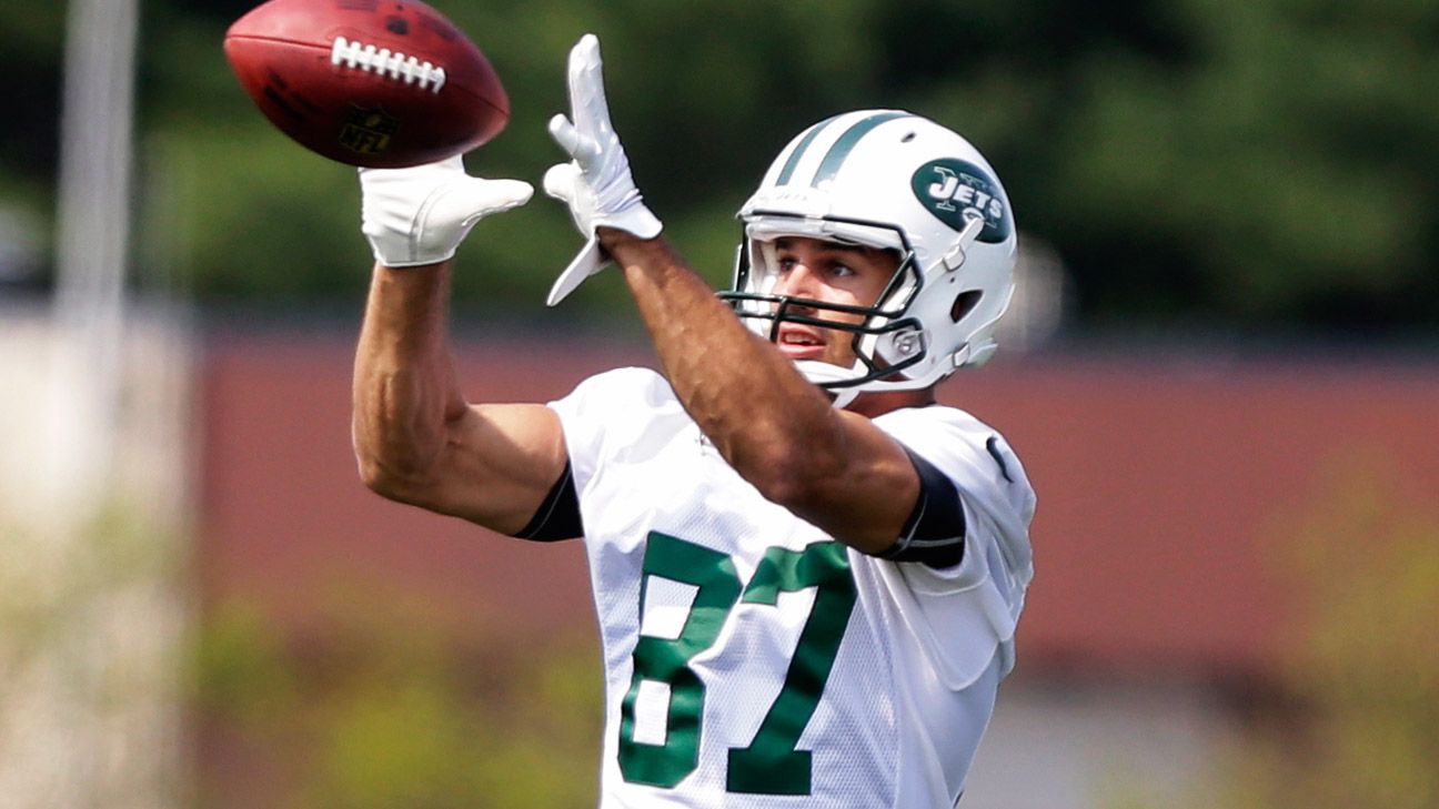New York Jets training camp photos: Day 2 - ESPN - New York Jets Blog- ESPN