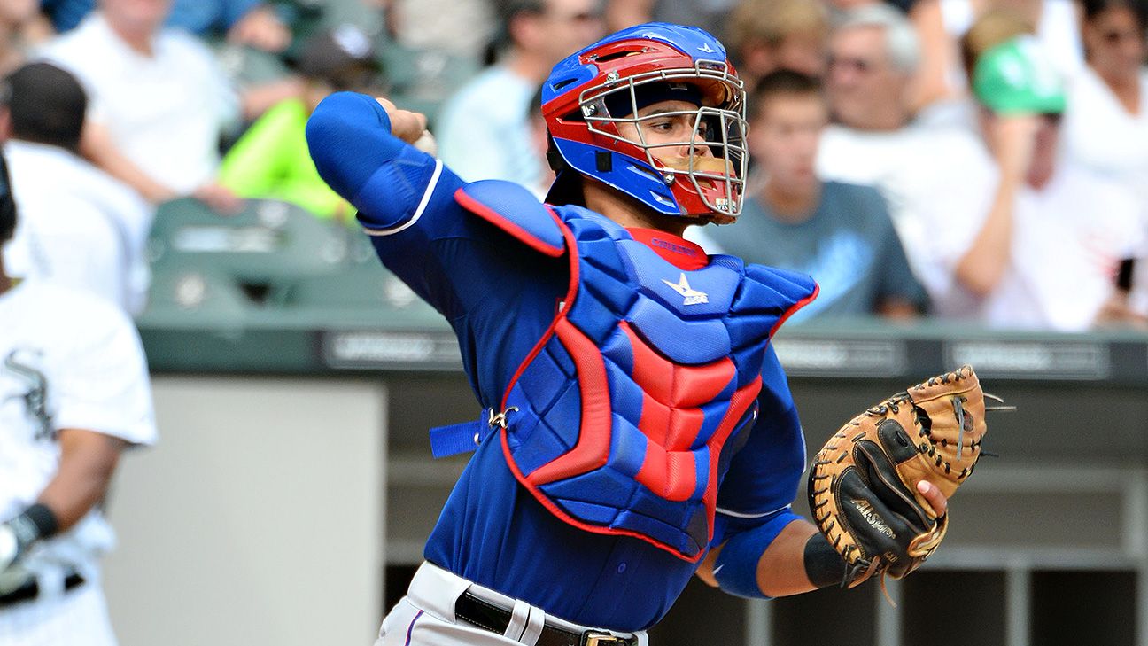 Texas Rangers, catcher Robinson Chirinos agree to new deal with option ...