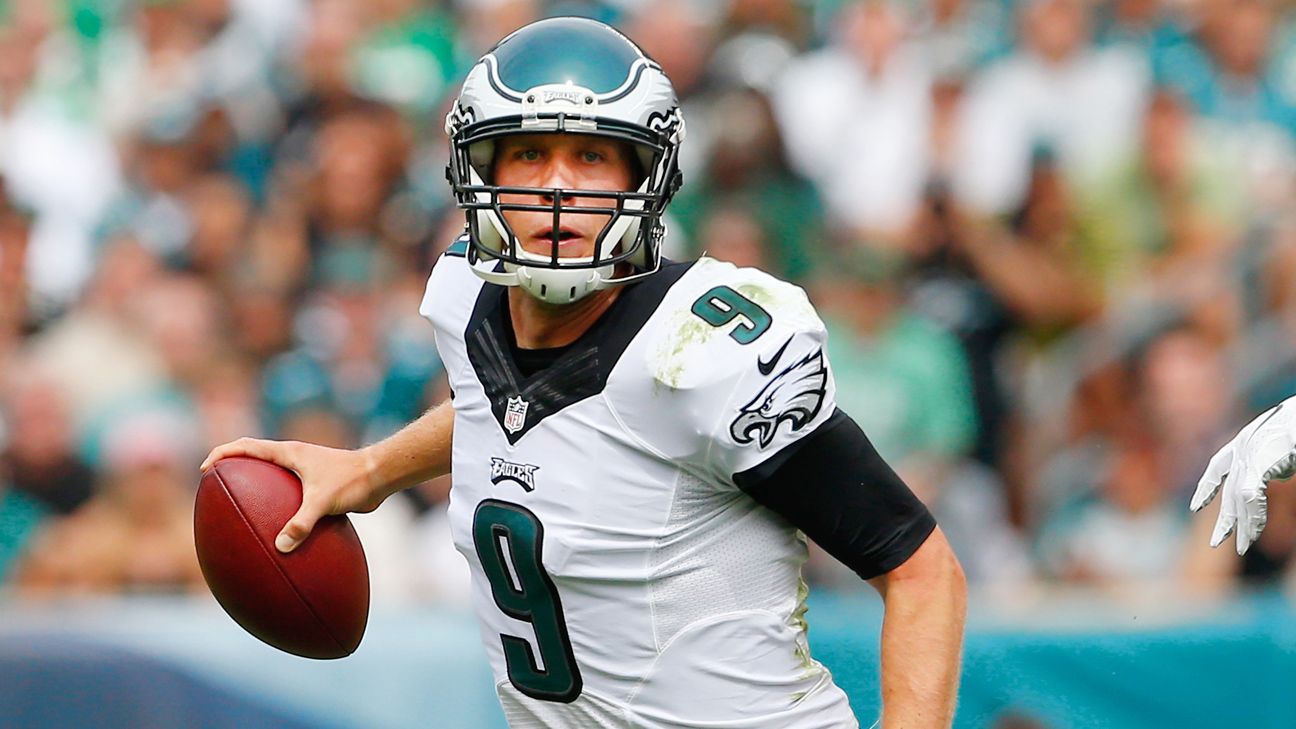 Nick Foles returns to Eagles; Chase Daniel released at his request - ESPN