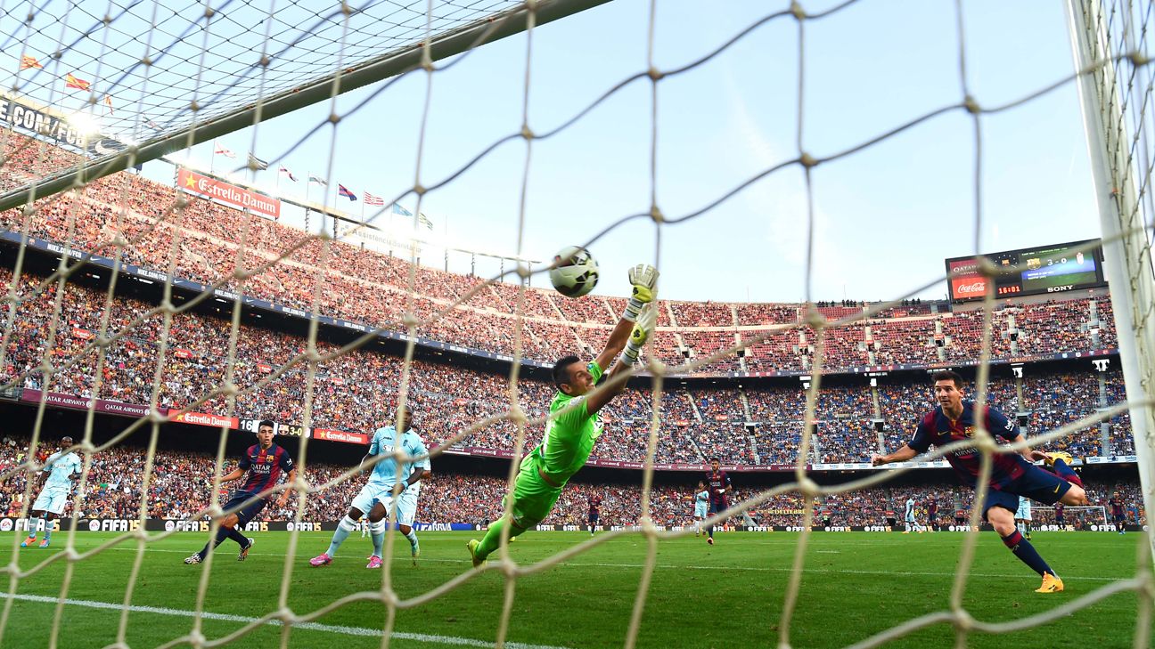 Barcelona boss Luis Enrique heaps praise on Lionel Messi - ESPN