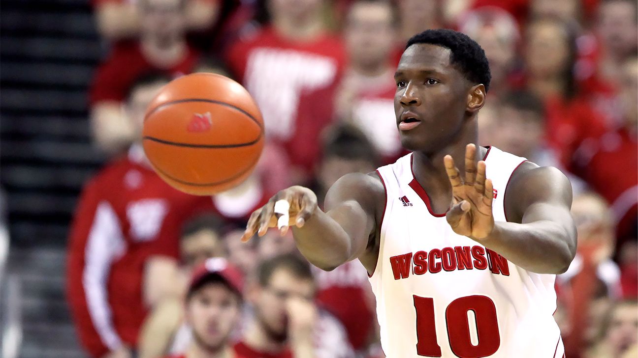 Nigel Hayes, Wisconsin dominate Big Ten preseason honors - ESPN