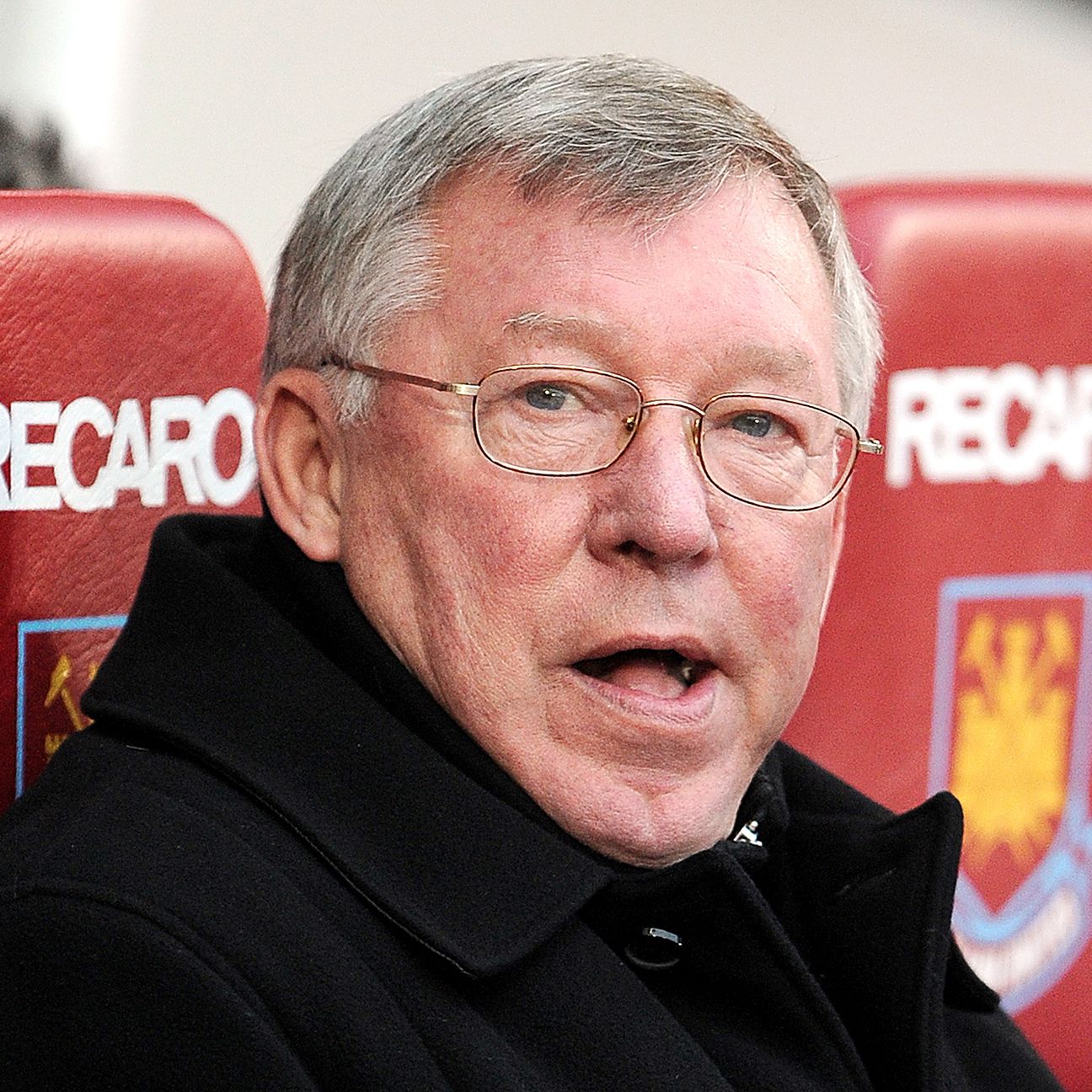 Sir Alex Ferguson out of intensive care following brain surgery - ESPN