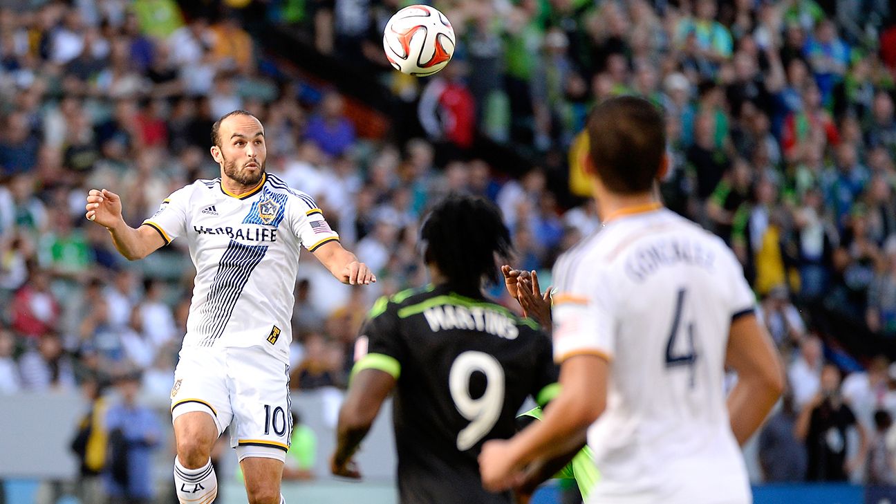 Galaxy-Sounders referee Kevin Stott doesn't recall yellow card comments ...